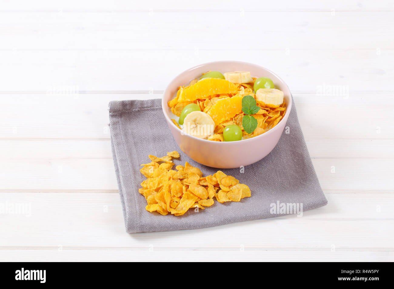 corn flakes with milk and fresh fruit Stock Photo - Alamy