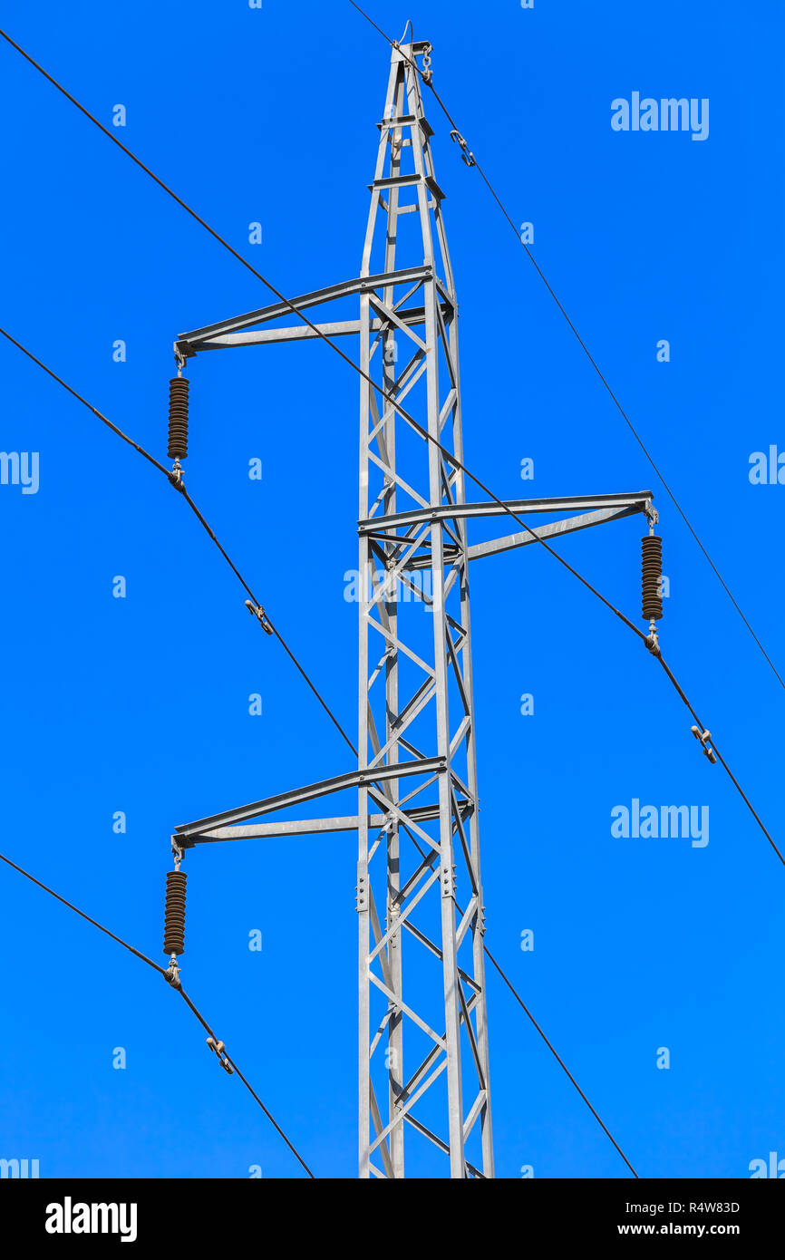 Powerline masts hi-res stock photography and images - Alamy