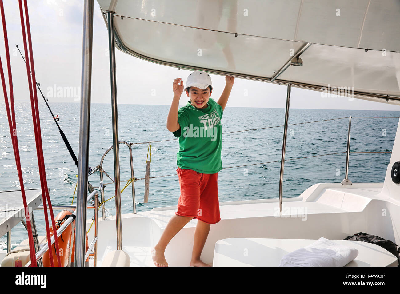 Asian sailing people hi-res stock photography and images - Alamy