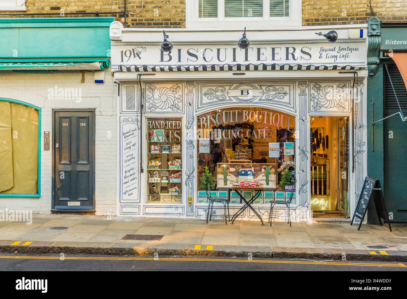 Portobello cafe hi-res stock photography and images - Alamy