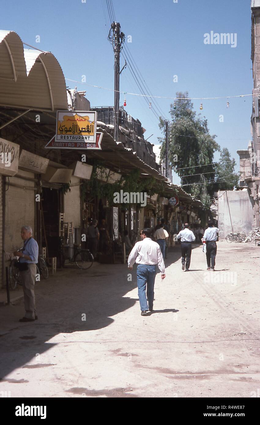 1990 1999 tourism hi-res stock photography and images - Alamy
