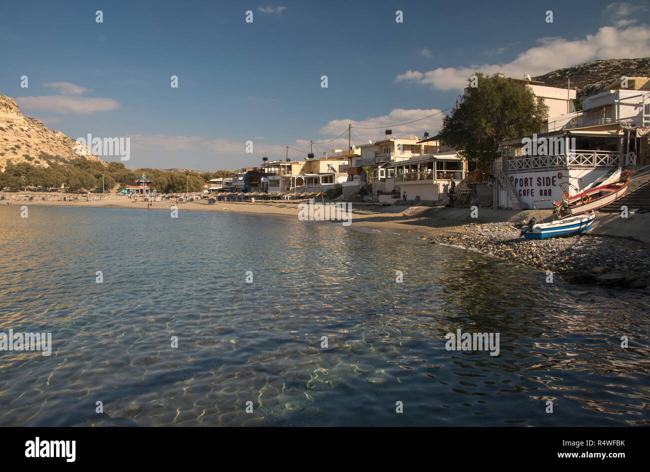 Caves beach hi-res stock photography and images - Alamy