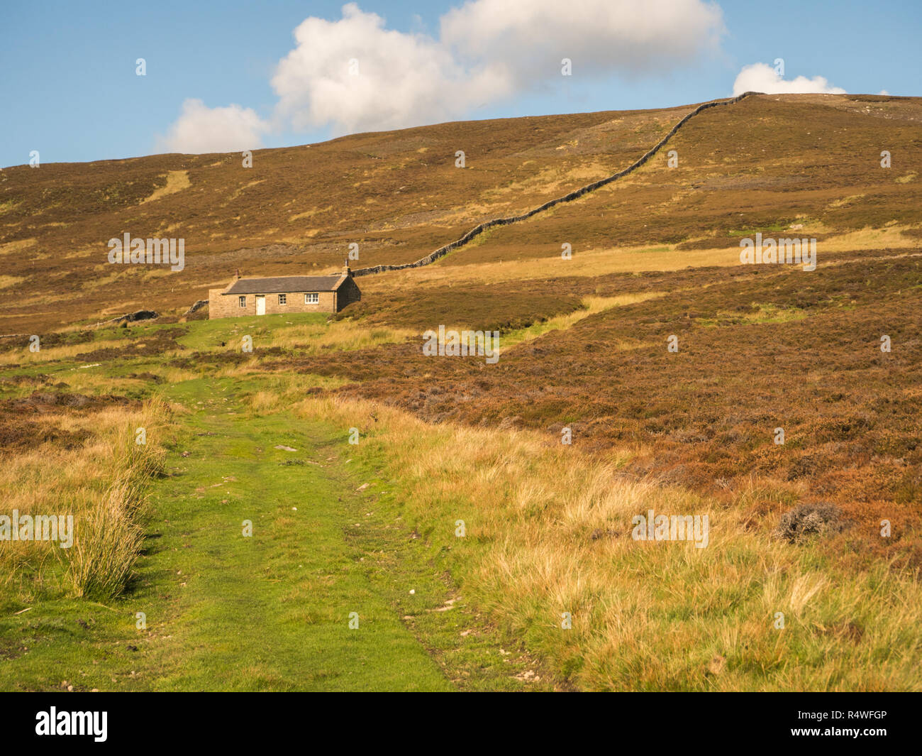 Lonely cottage on Old Cote Moor, Littondale, North Yorkshire Stock ...