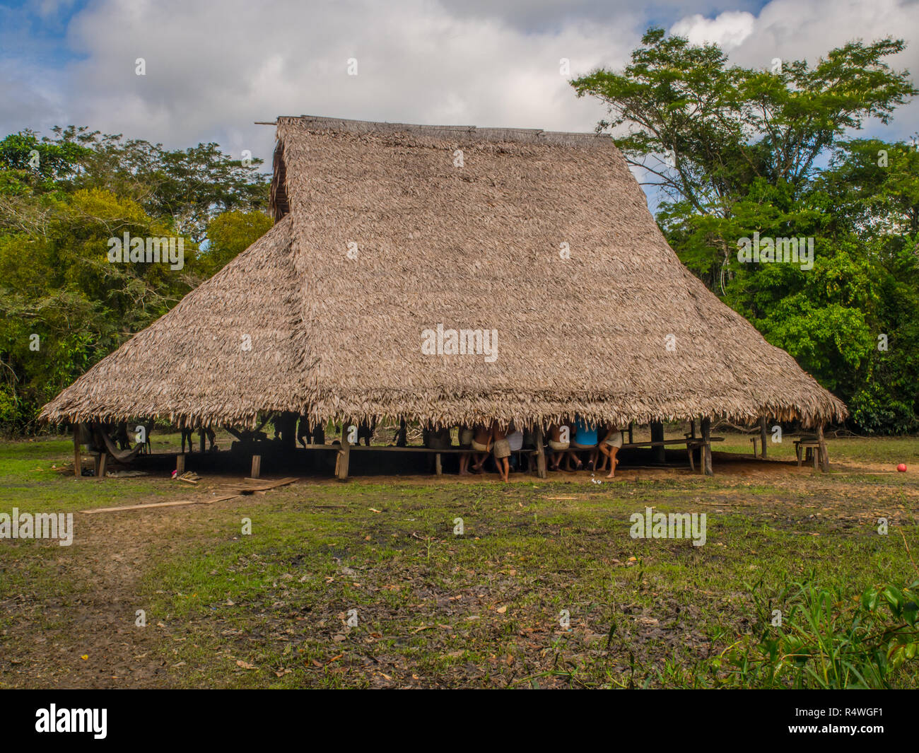 Yagua tribe hi-res stock photography and images - Alamy