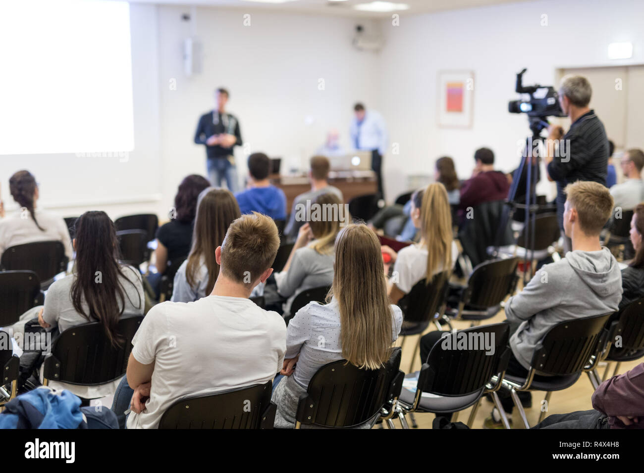 Media interview and round table discussion at popular scientific ...