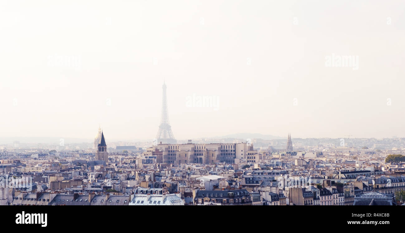 Above the seine hi-res stock photography and images - Alamy