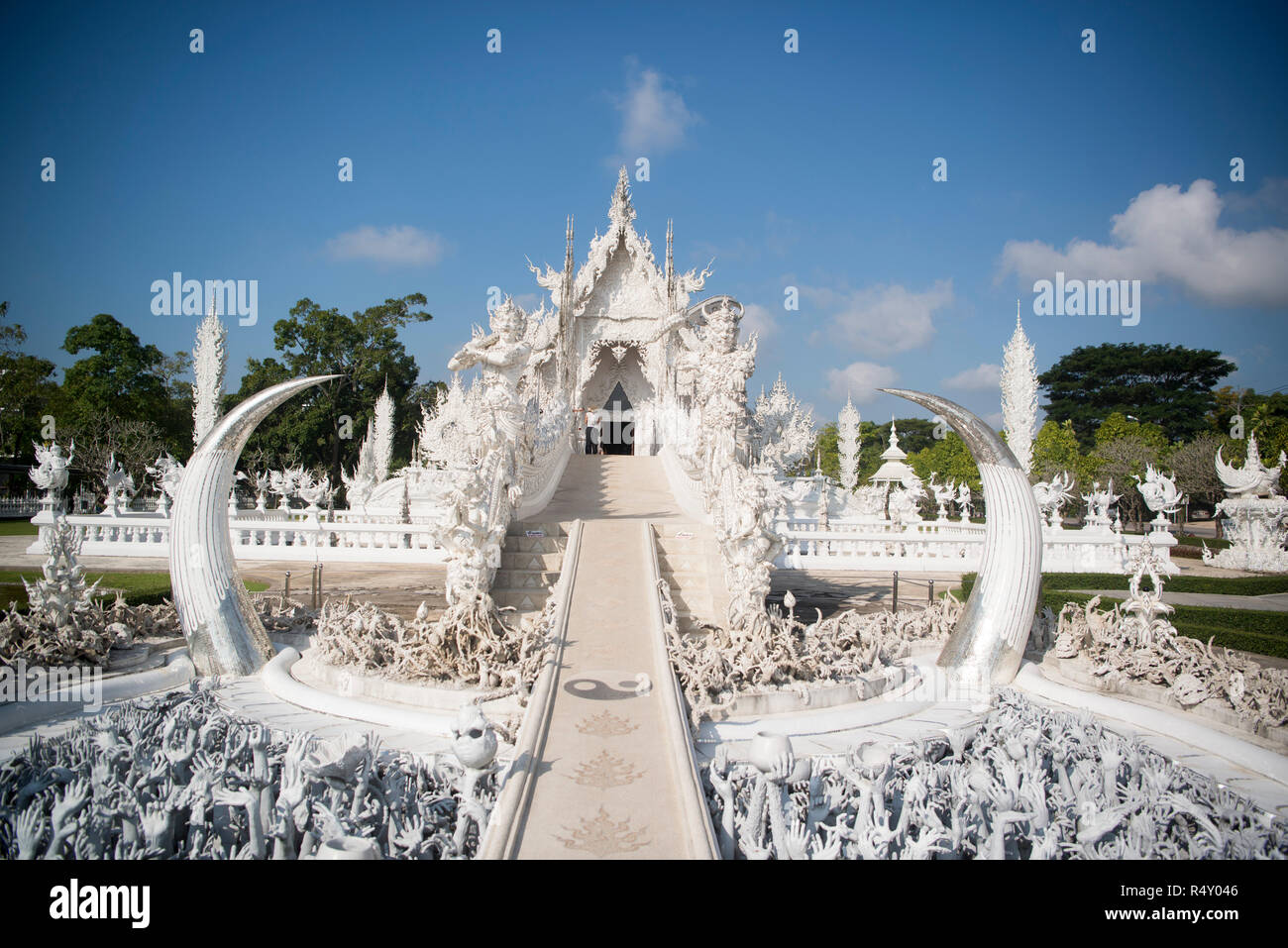 thailand chiang rai wat rong khun white temple Stock Photo - Alamy