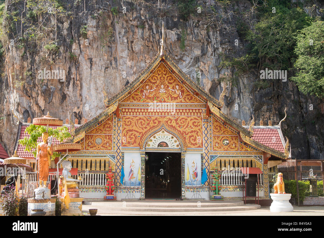 thailand chiang rai mai sai monkey cave temple Stock Photo - Alamy