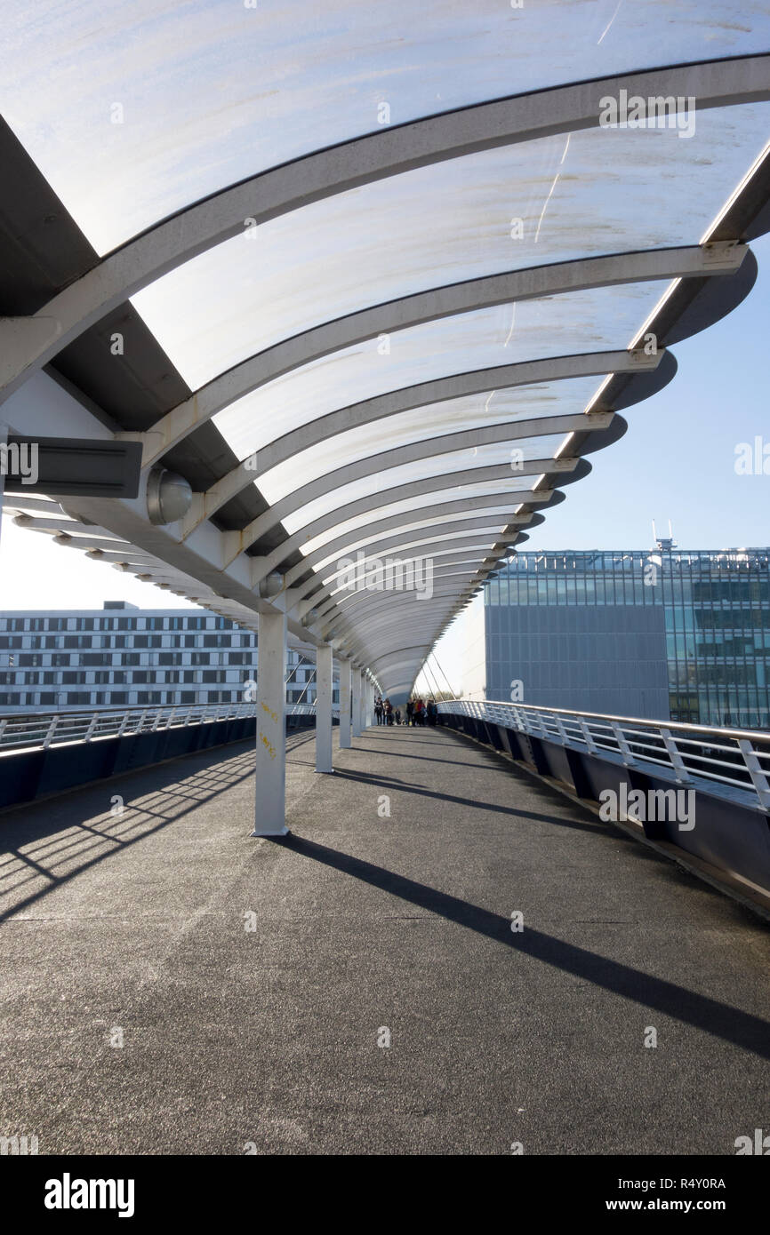 Bells Bridge, River Clyde, Glasgow, Scotland, United Kingdom Stock ...