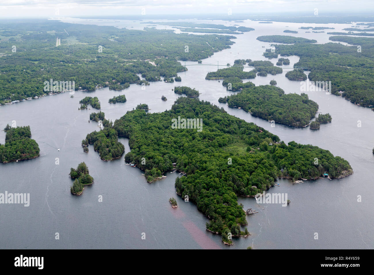 Thousand islands aerial hi-res stock photography and images - Alamy