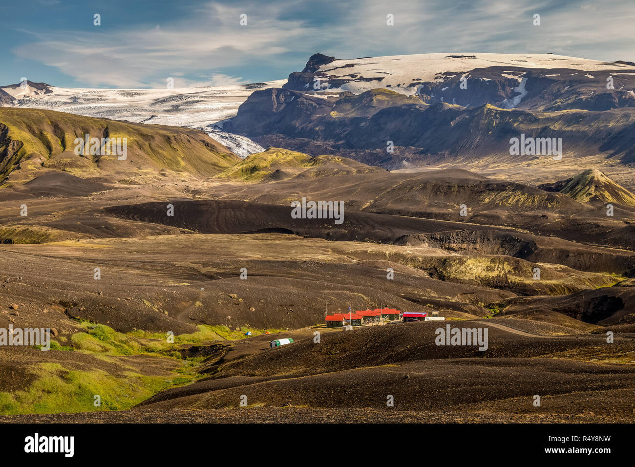 The Emstrur Botnar hut on the Laugavegur trail in Iceland Stock Photo ...