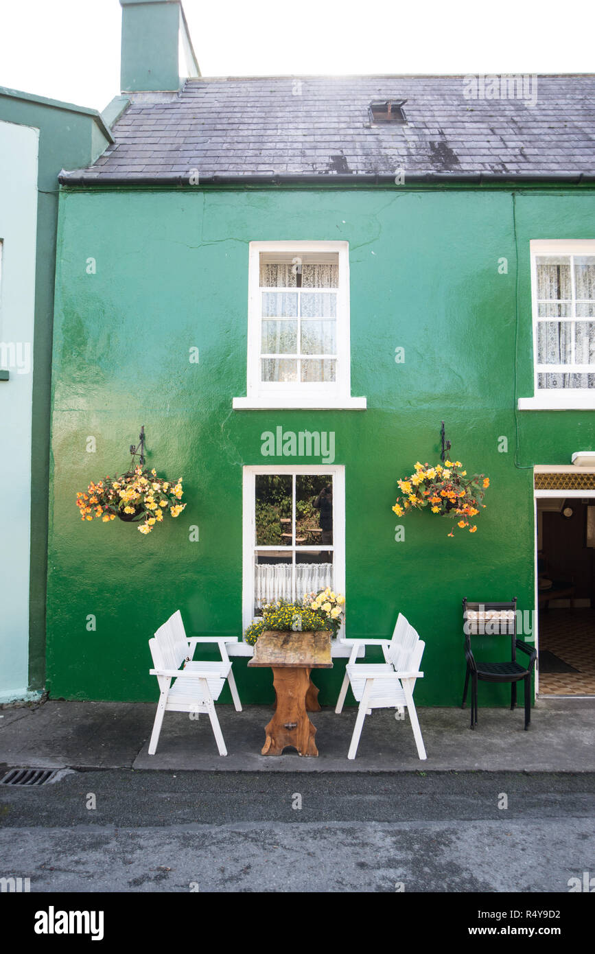 Village ireland eyeries hi-res stock photography and images - Alamy