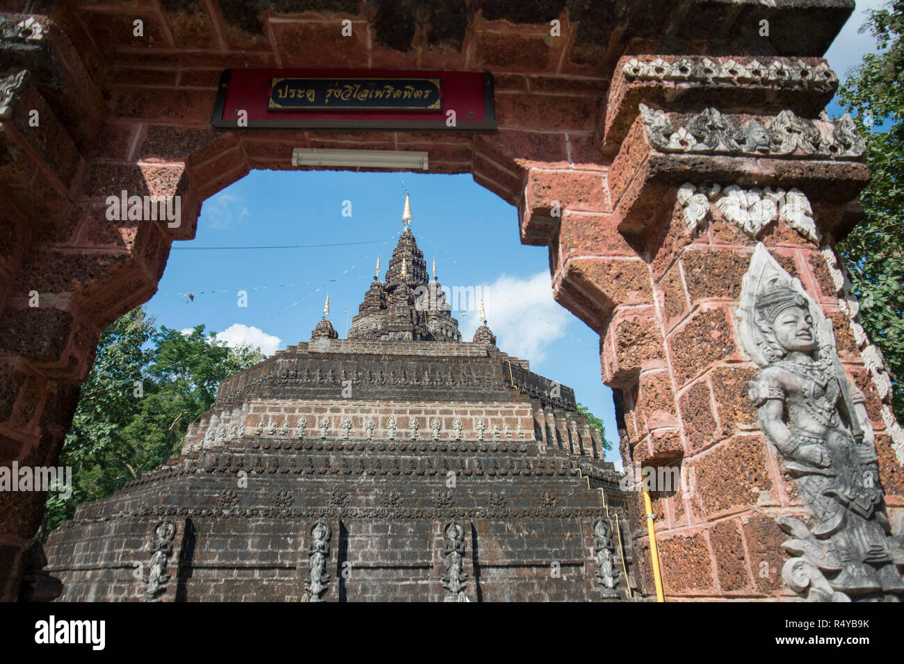 thailand chiang rai mai sai monkey cave temple Stock Photo - Alamy