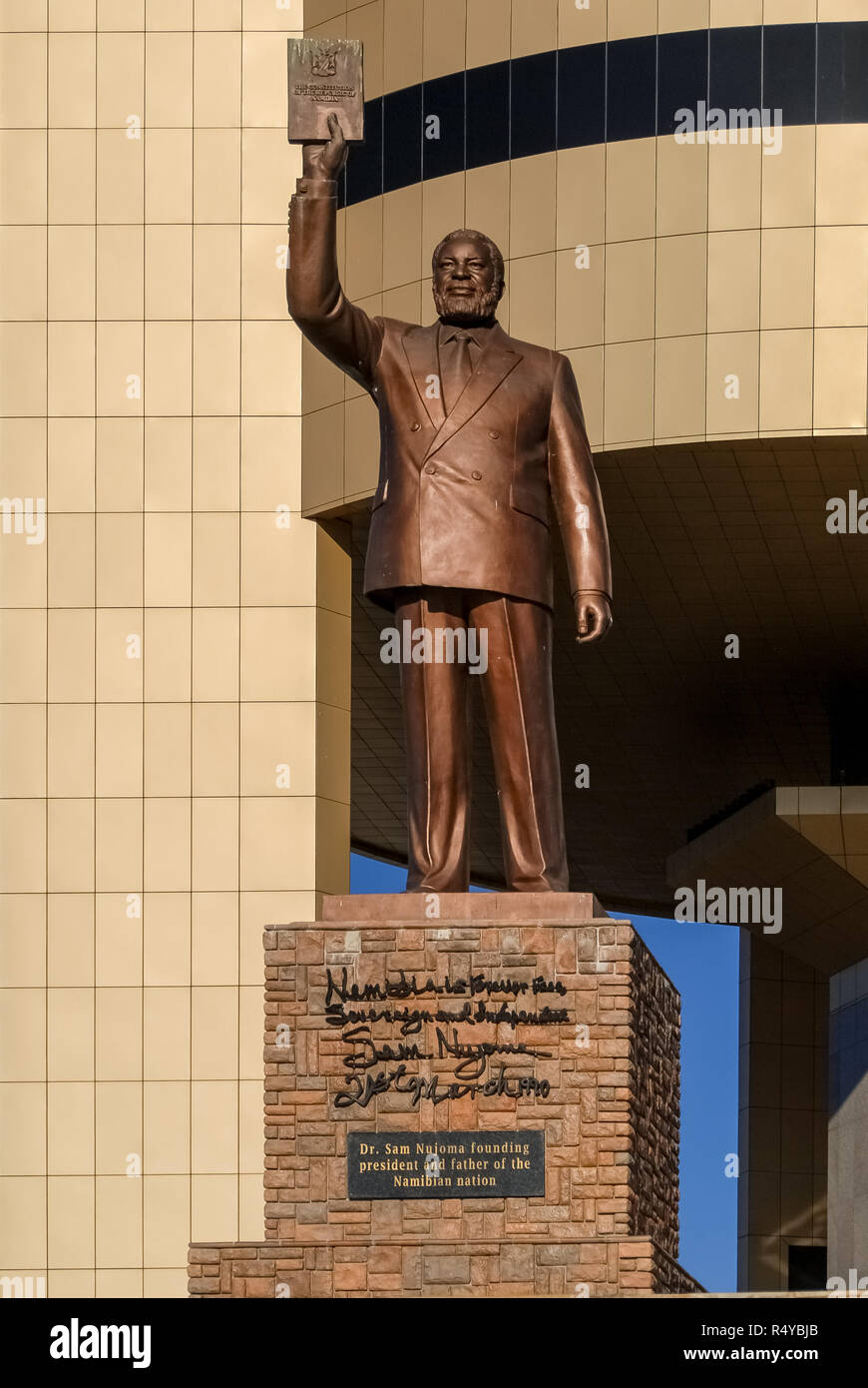 Sam Nujoma Monument in front of The Independence Memorial Museum that ...