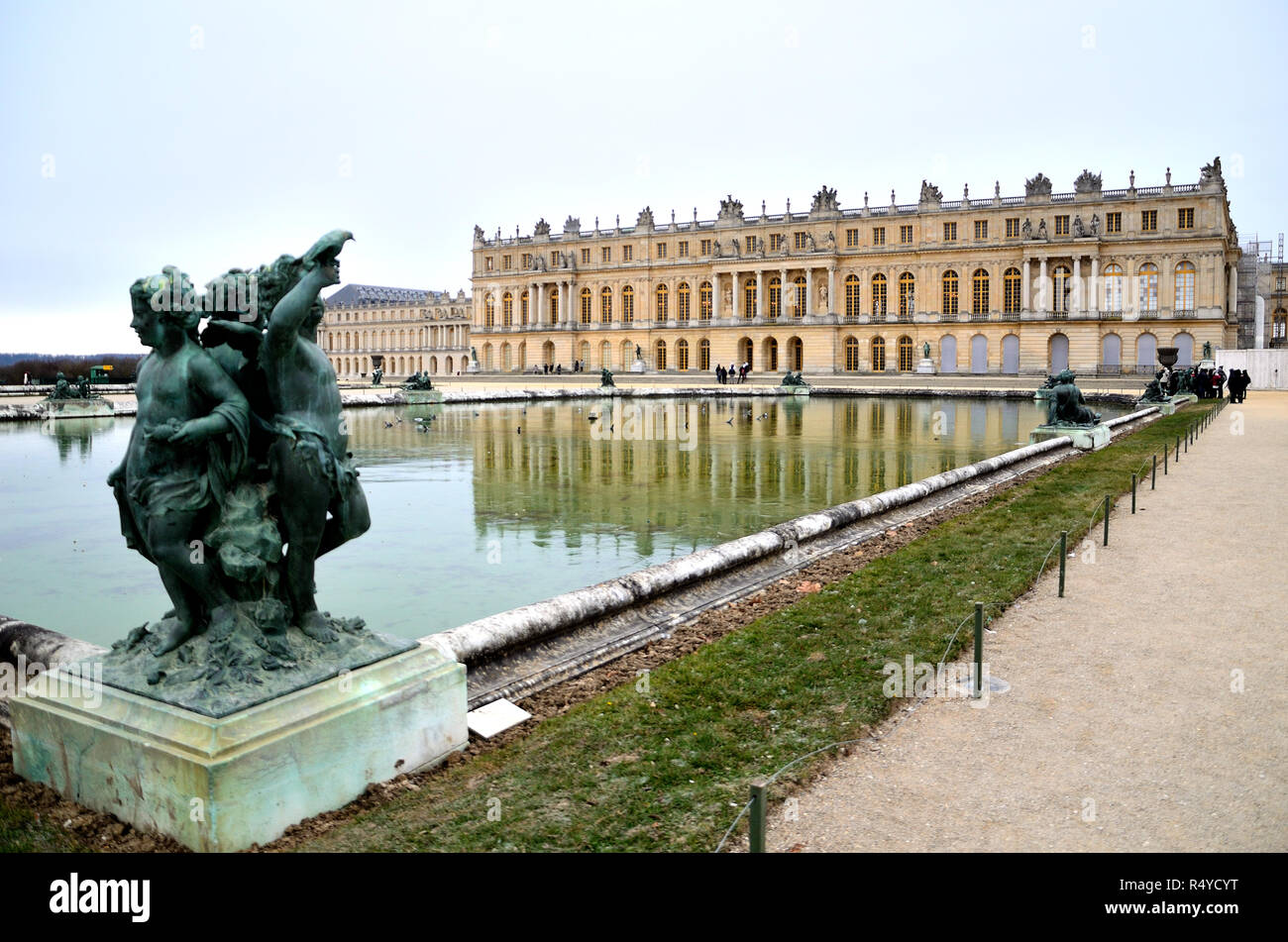 Versailles garden winter hi-res stock photography and images - Alamy