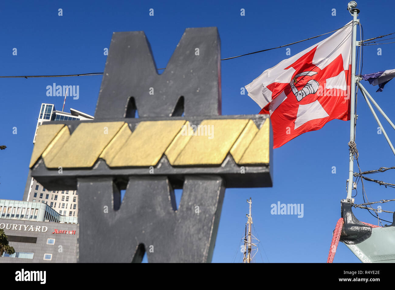 Gdynia, Poland. 28th Nov 2018. Polish Navy flag and MW (Marynarka ...