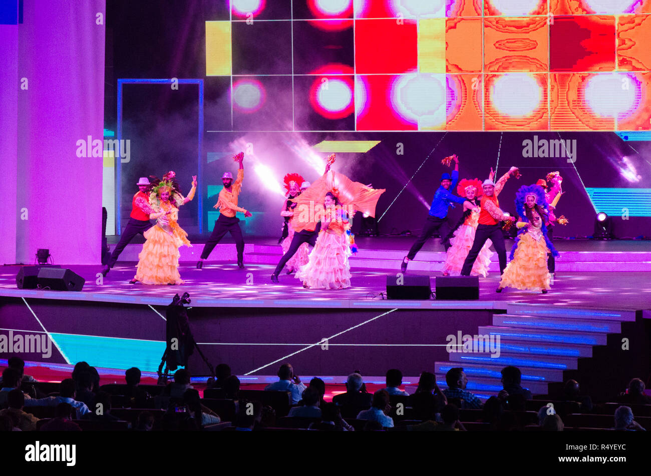 Taleigao, India. 28th November, 2018. Dancers perform for the closing ...