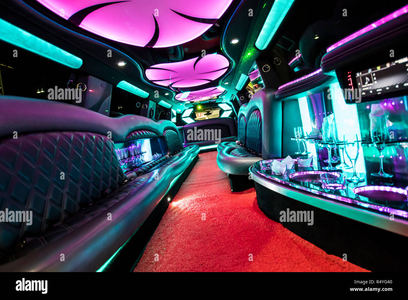 Kuala Lumpur, Malaysia. 28th November, 2018. The longest car in ...