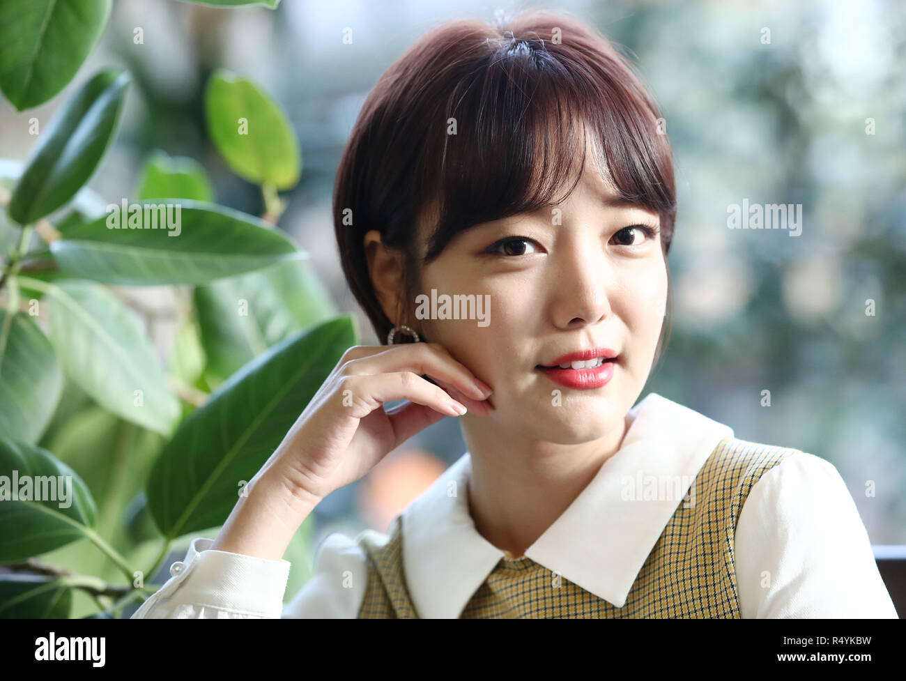 29th Nov, 2018. S. Korean actress Moon Ji-in South Korean actress Moon ...