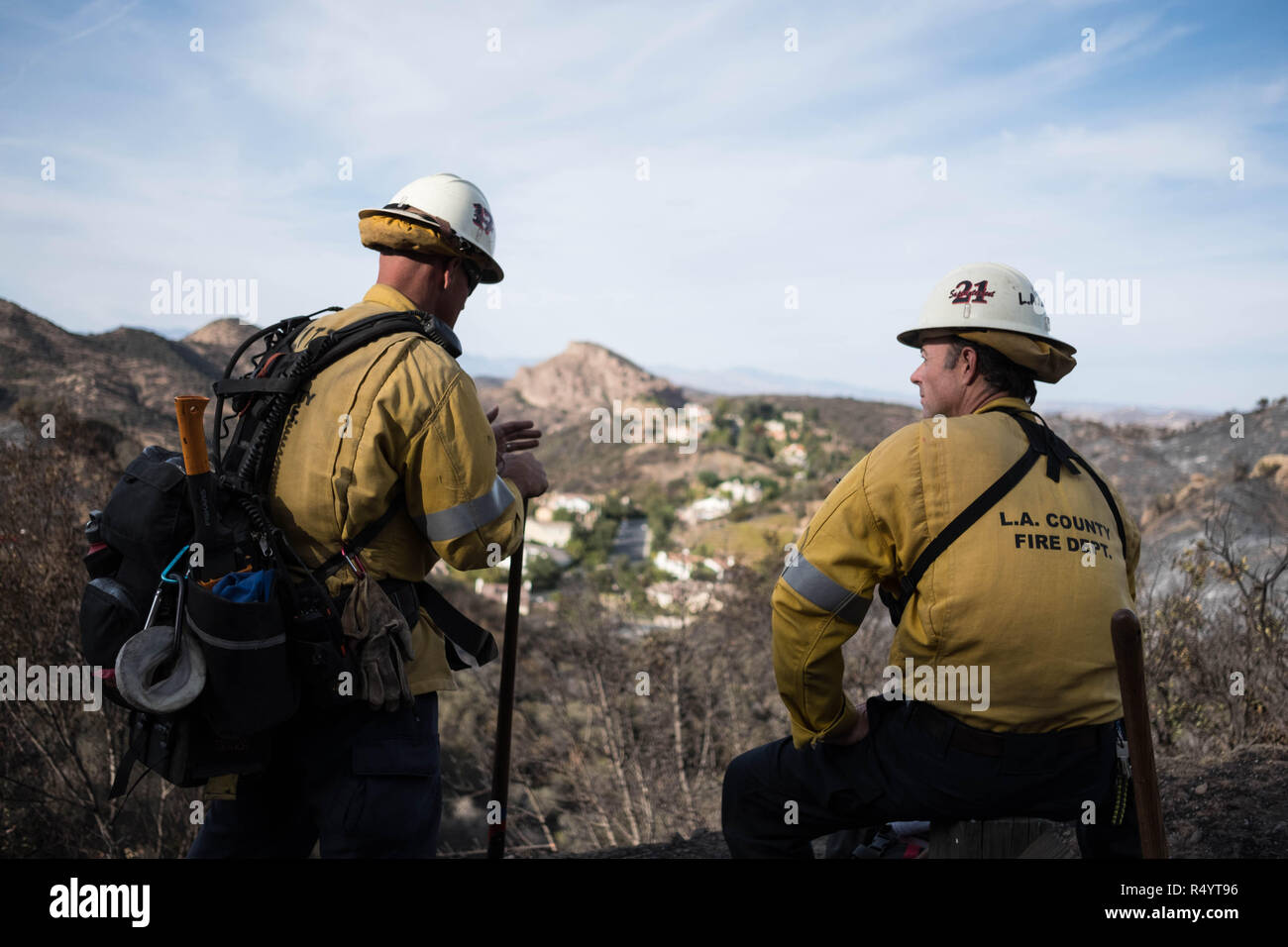 Thousand Oaks, California, USA. 12th Nov, 2018. L.A County Fire ...