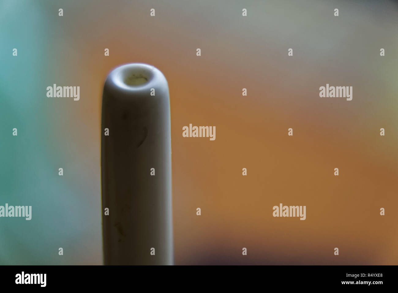 Medical pipette hi-res stock photography and images - Alamy