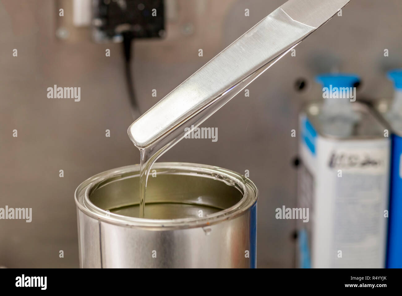 Resin floor interior home hi-res stock photography and images - Alamy