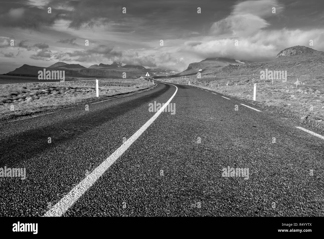 Empty road landscape background Black and White Stock Photos & Images ...