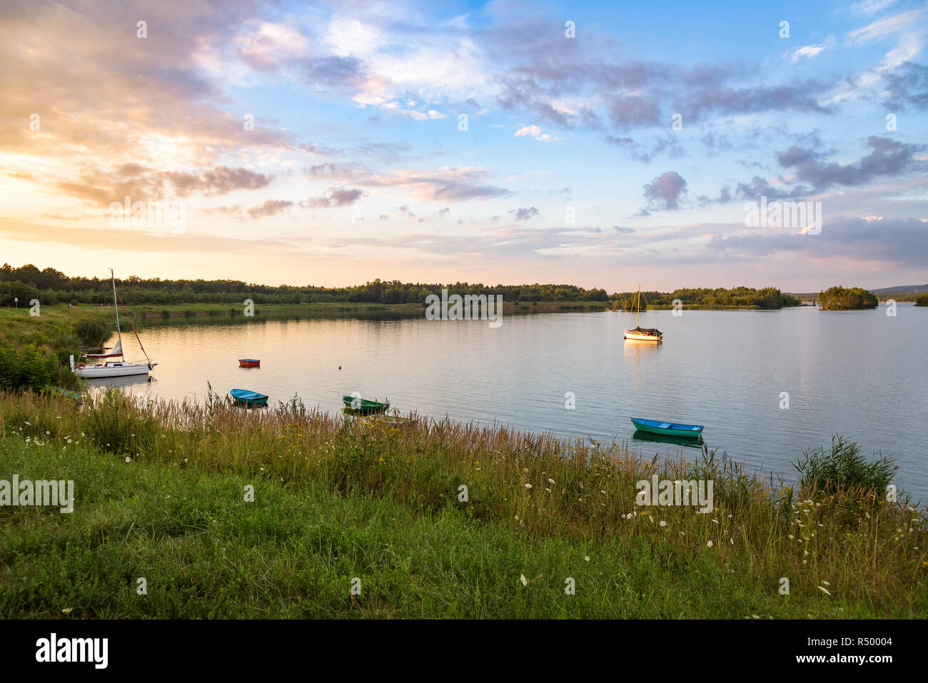 Pogoria lake hi-res stock photography and images - Alamy