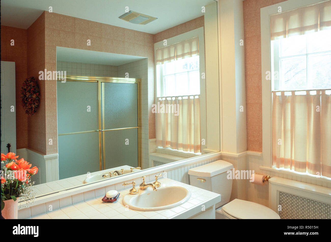 Bathroom Interior, USA 1990s Stock Photo - Alamy