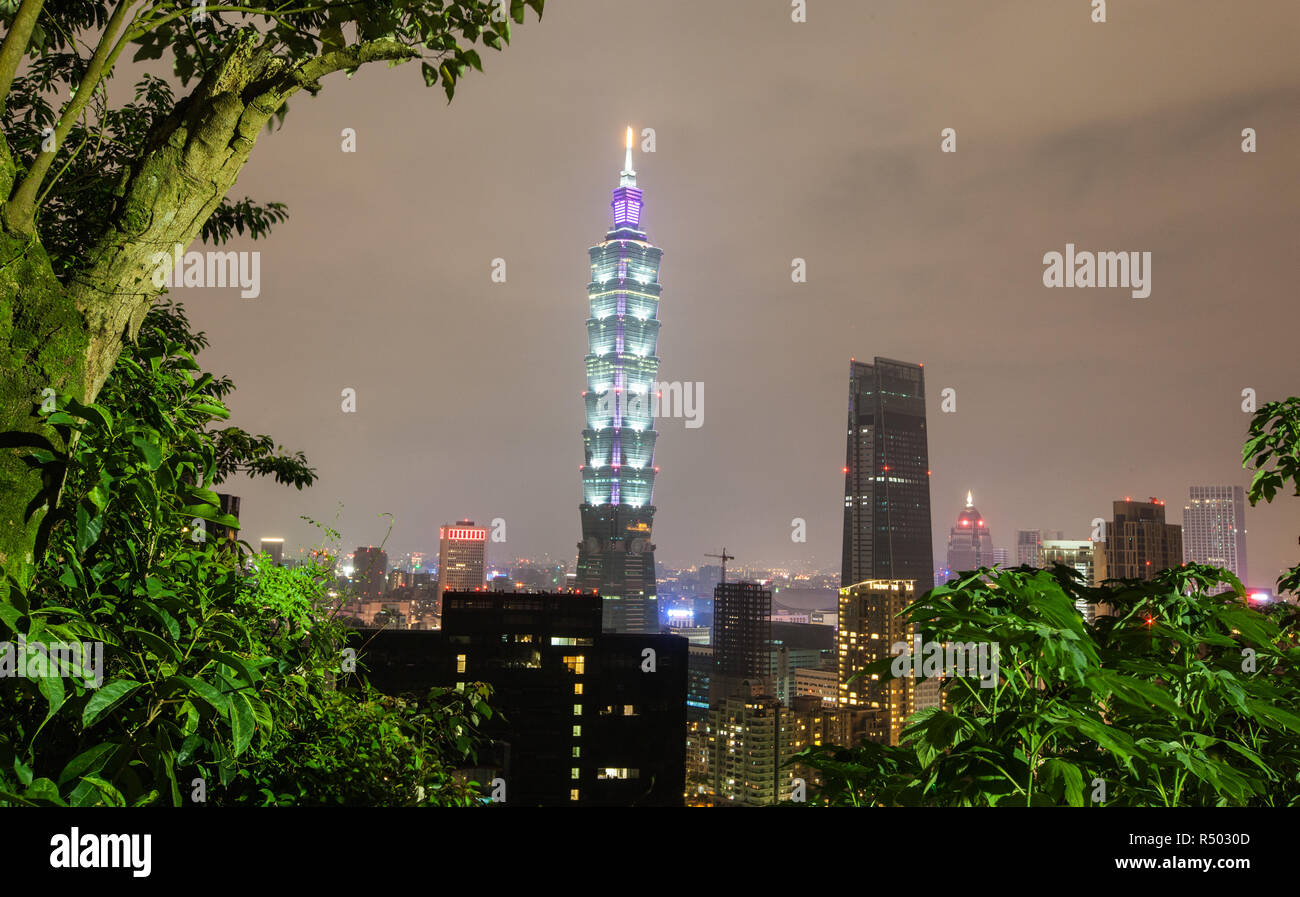 Night,view,of,Taipei 101 Tower,101,Tower,skyscraper,building,from ...