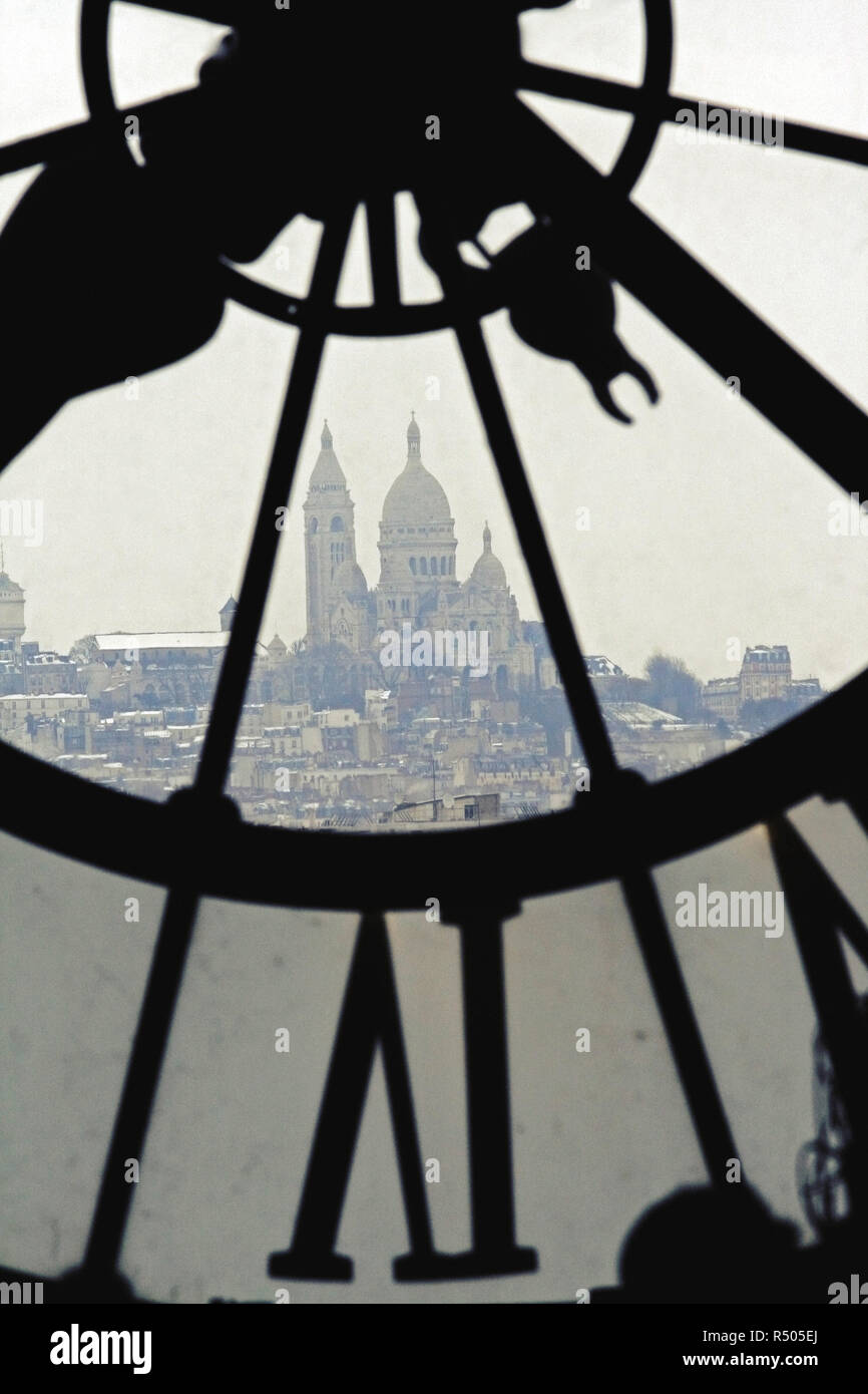 Giant clock tower museum hi-res stock photography and images - Alamy