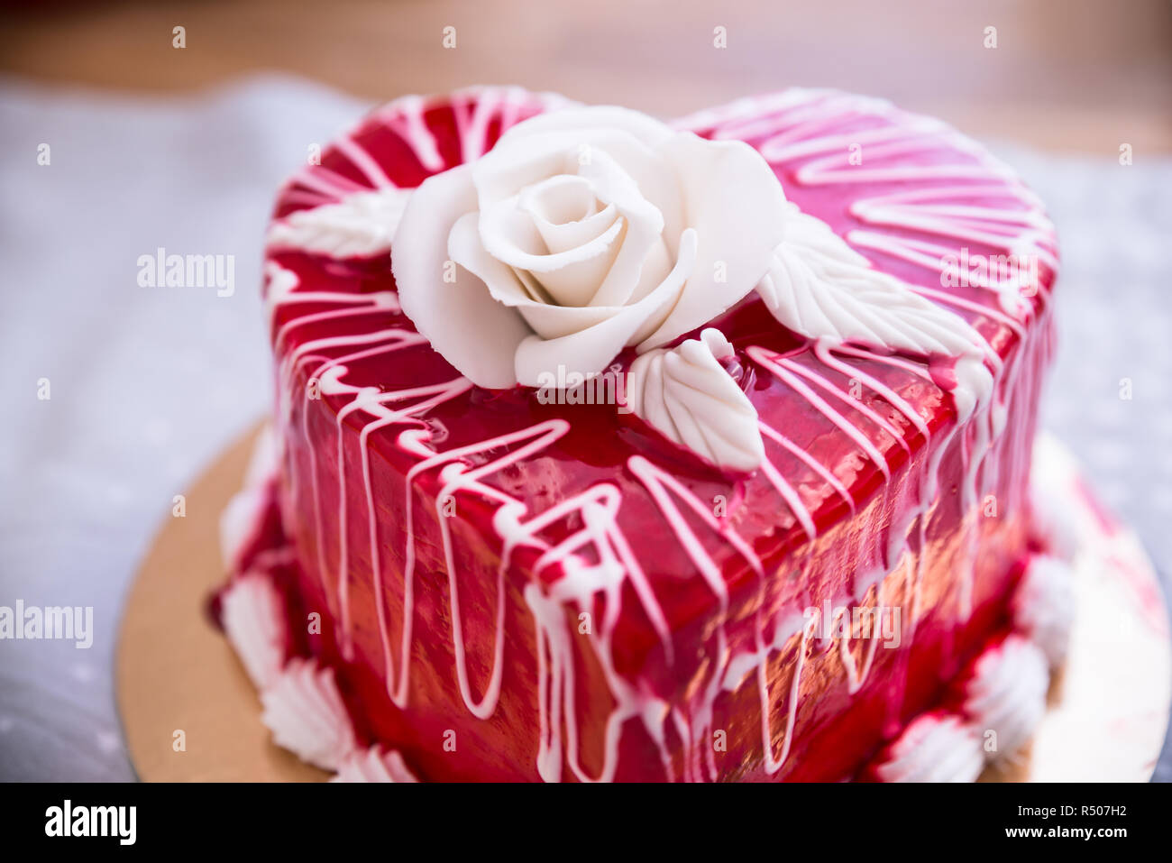 Heart Shape Red Cake Stock Photo - Alamy