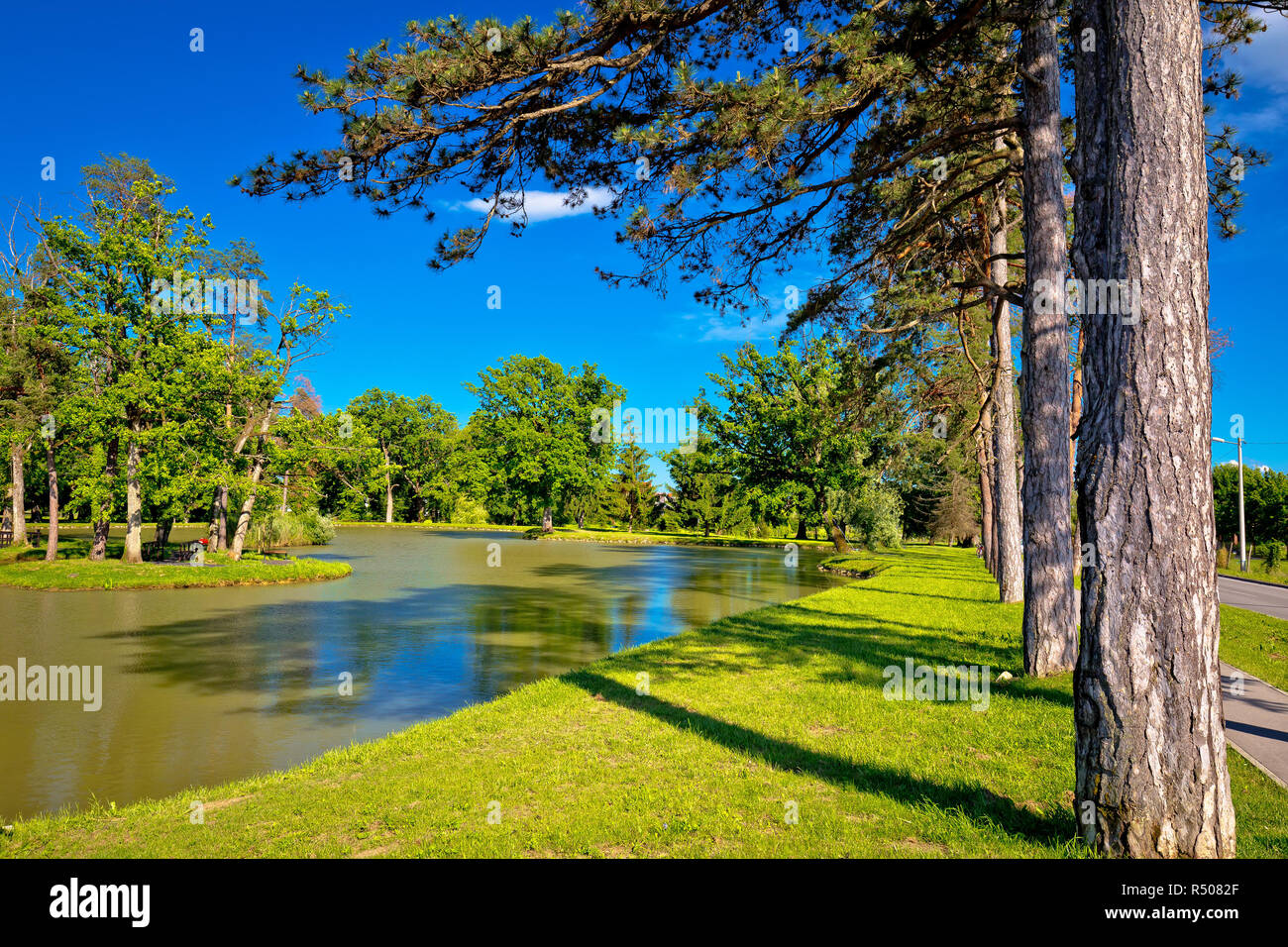 Lake park in town of Jastrebarsko Stock Photo - Alamy