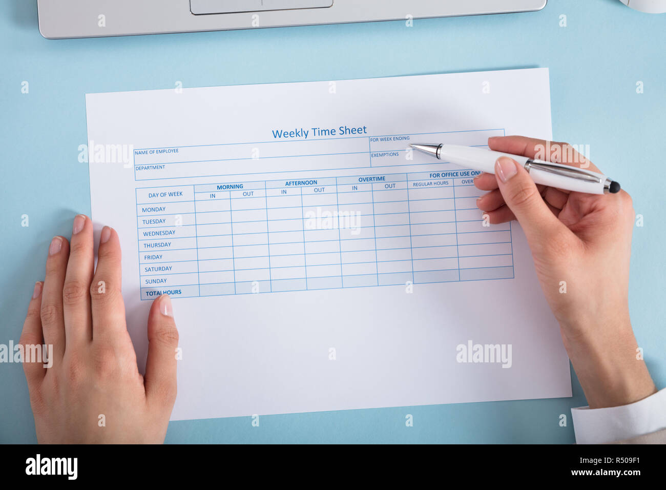 Record fill hi-res stock photography and images - Alamy