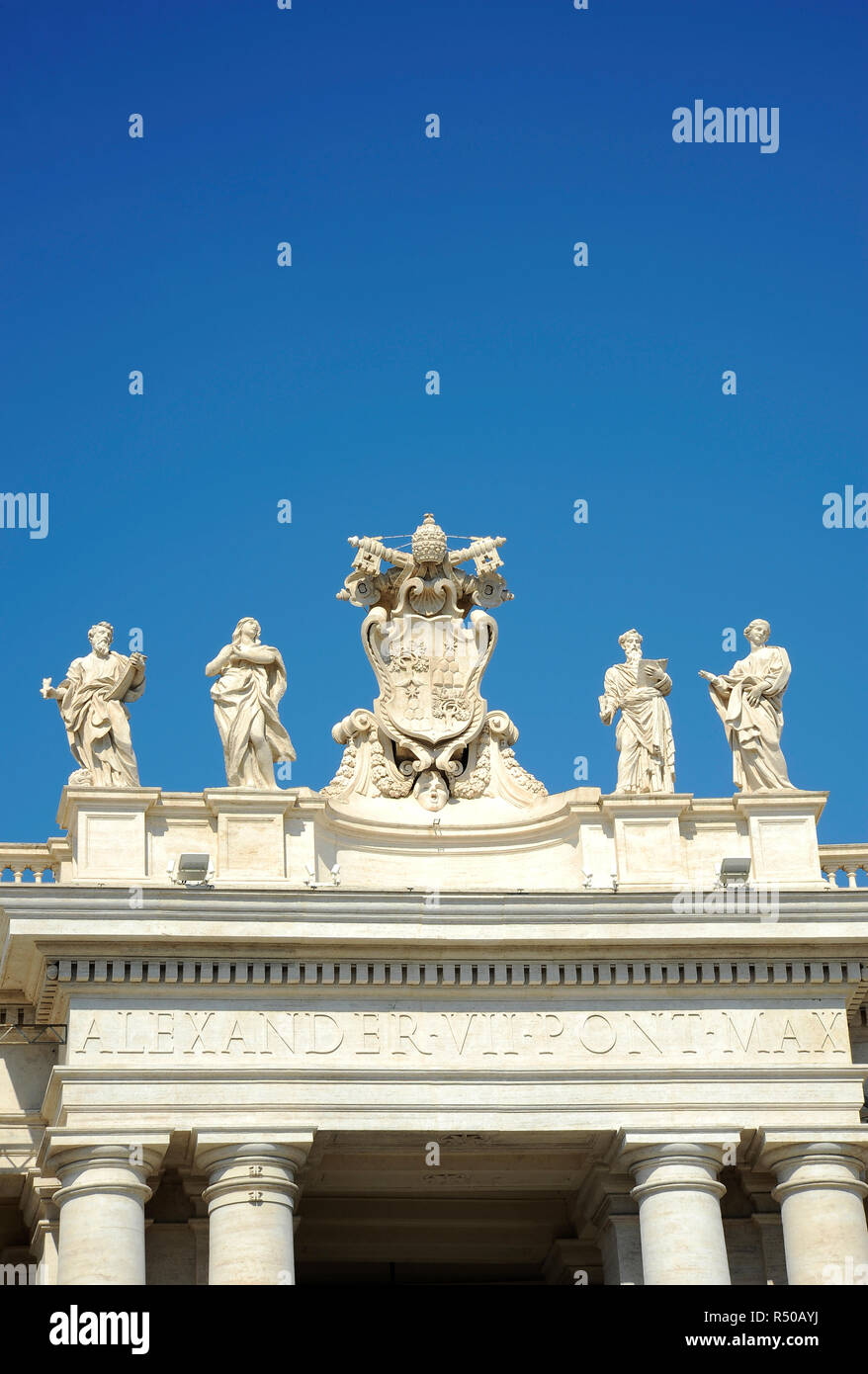 Alexander vii monument hi-res stock photography and images - Alamy