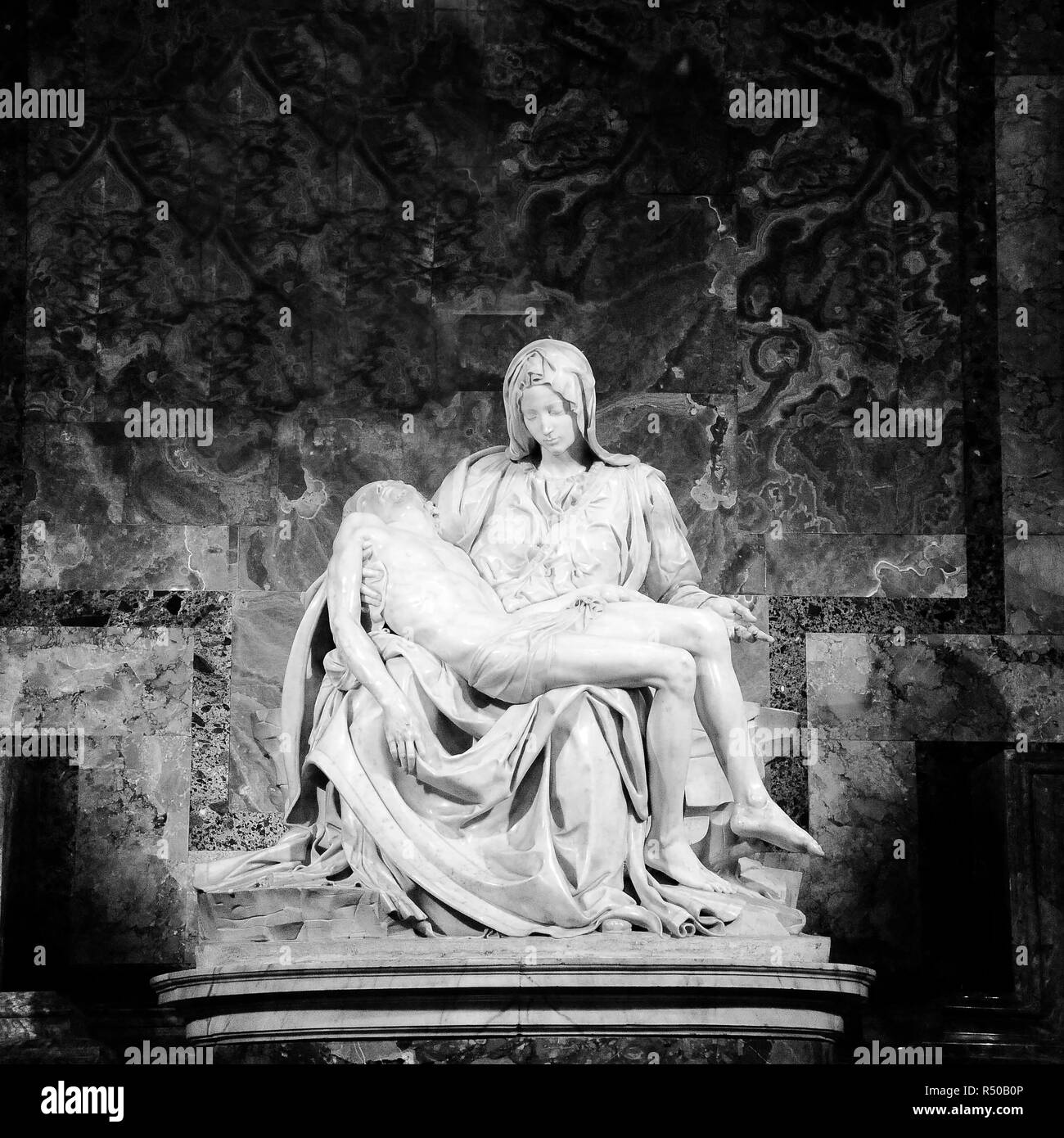 Marble Sculpture By Michelangelo St Peter Stock Photos & Marble ...