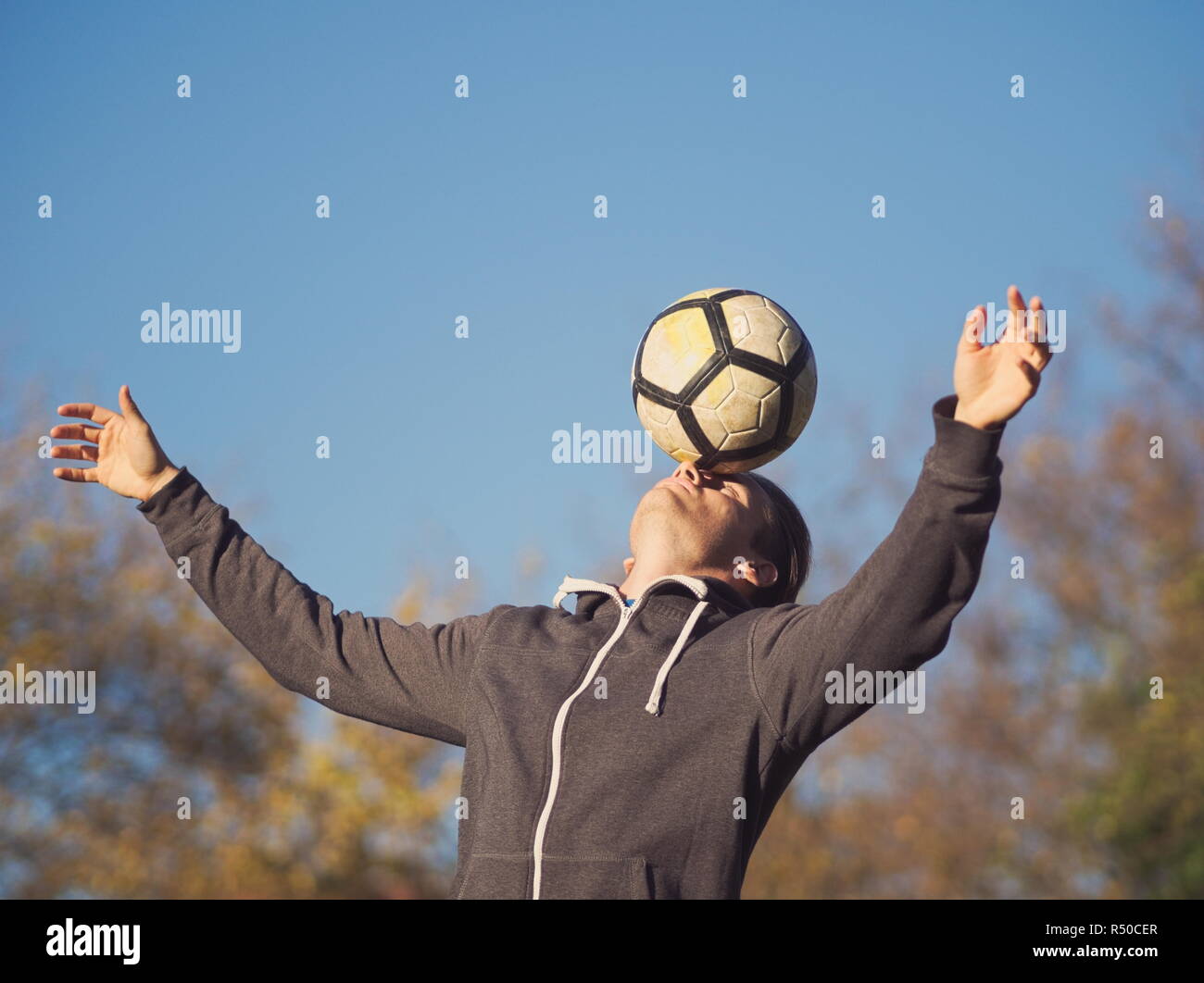 Professional football player soccer hi-res stock photography and images ...