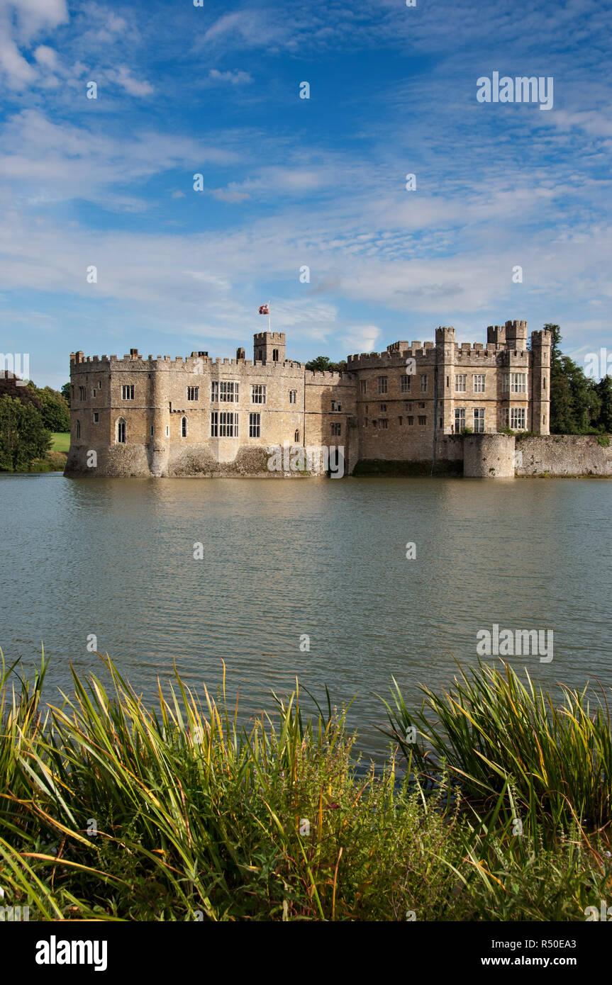 View across the moat that surrounds Leeds Castle, Kent, UK Stock Photo ...