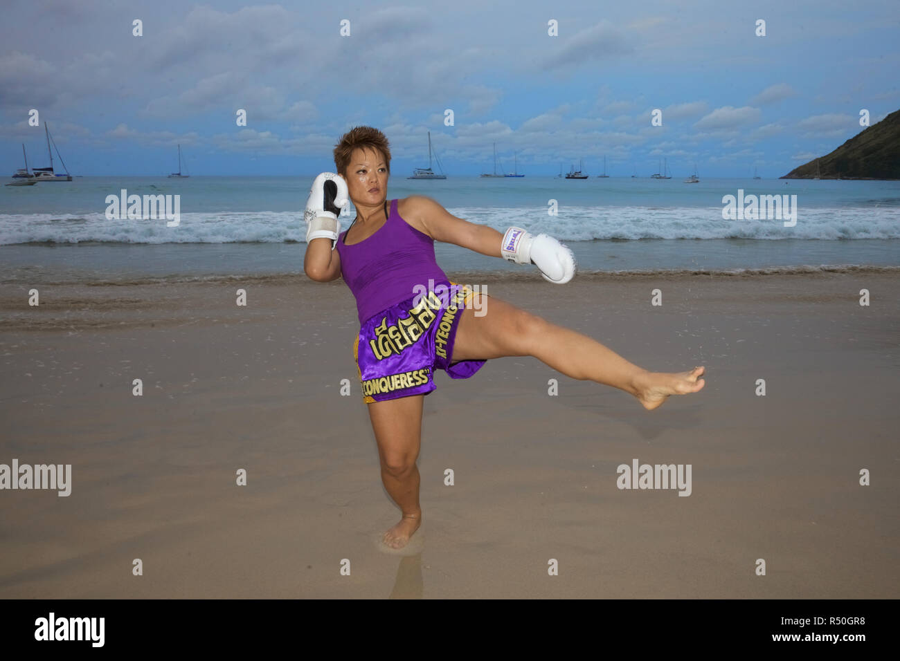 Boxing on the beach hi-res stock photography and images - Alamy