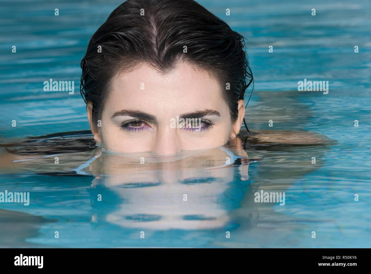Woman drowning bath hi-res stock photography and images - Alamy