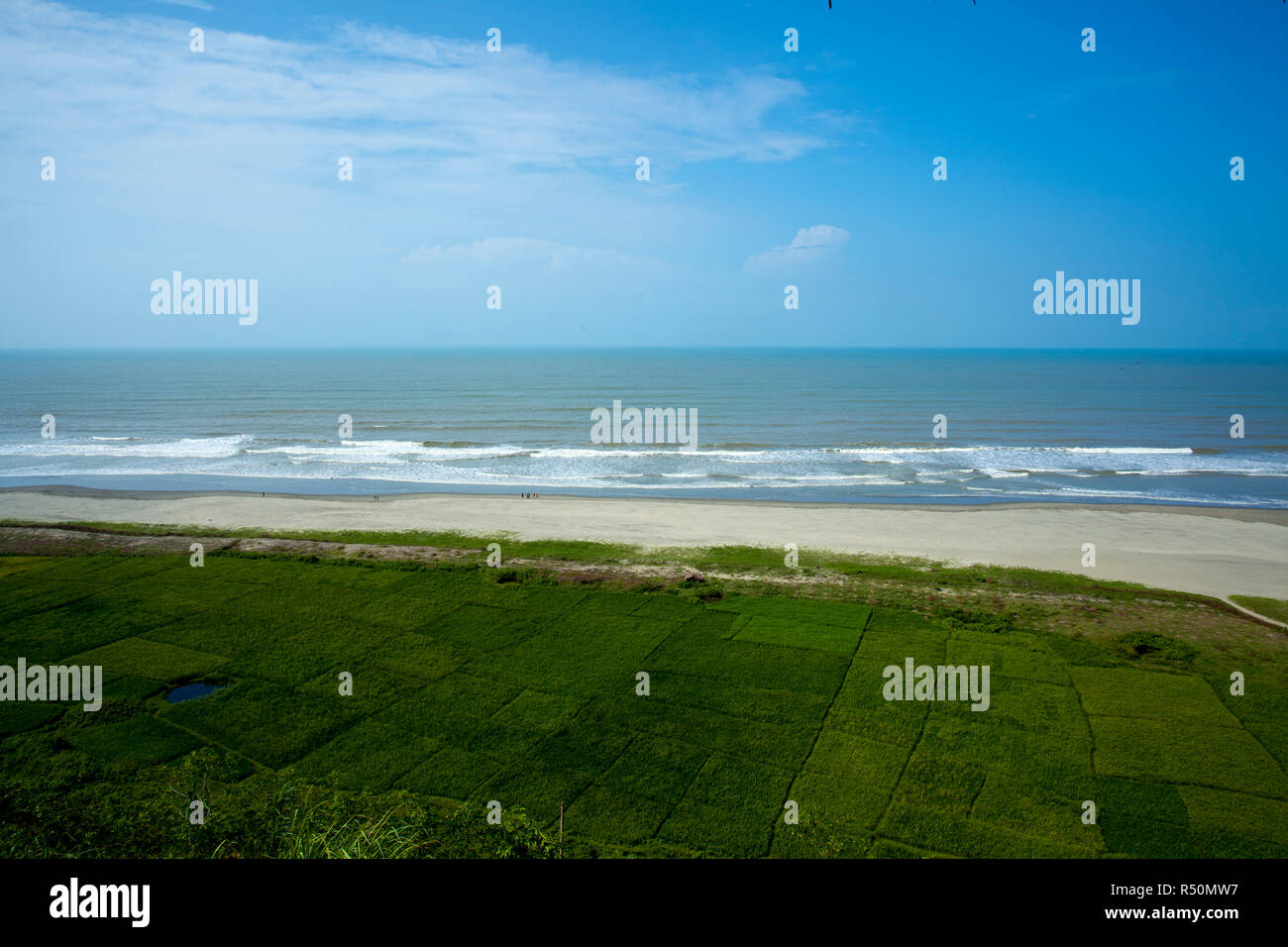Cox’s Bazar sea beach. It is the longest unbroken sea beach in the ...