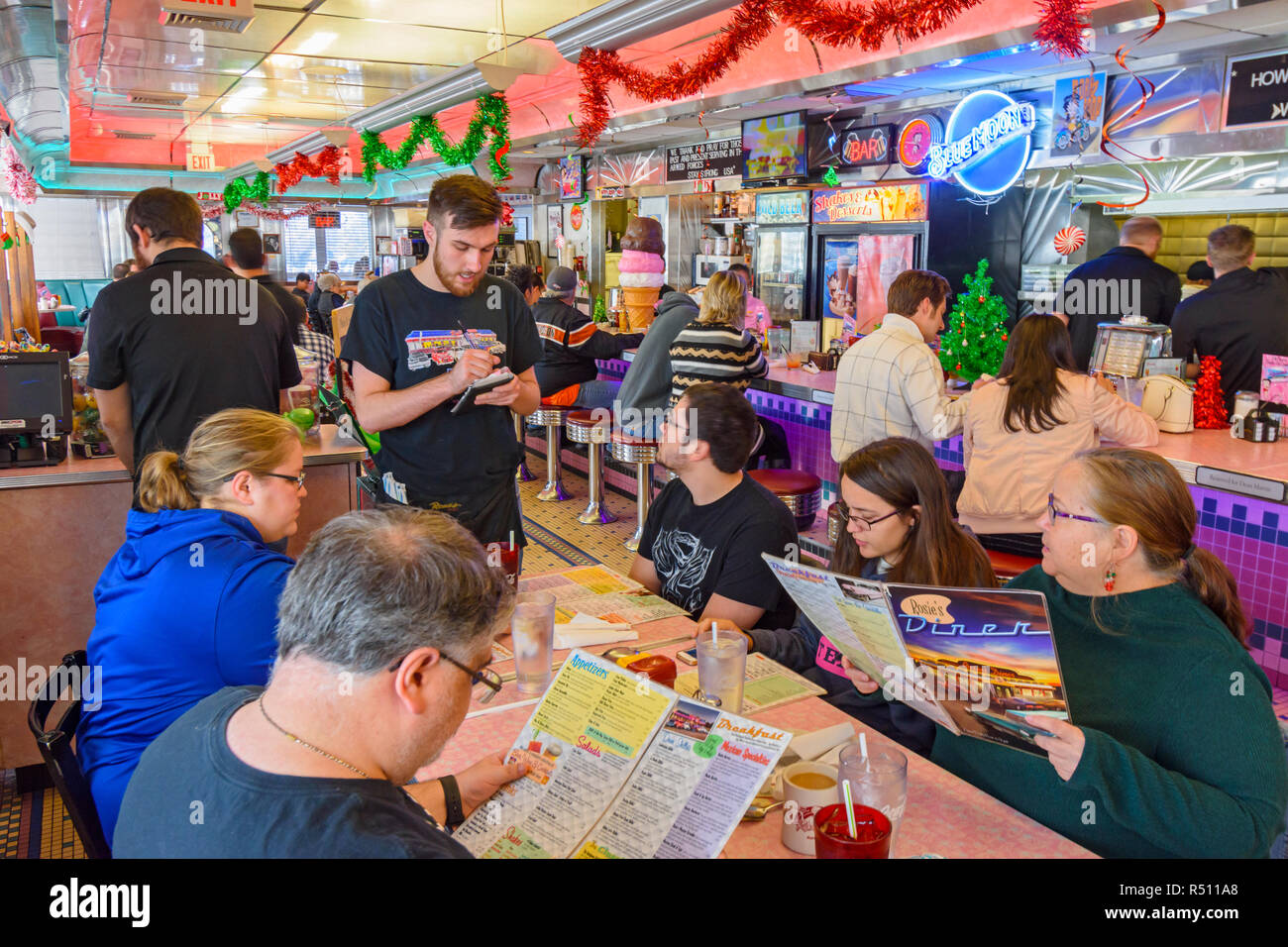 American diner classic hi-res stock photography and images - Alamy