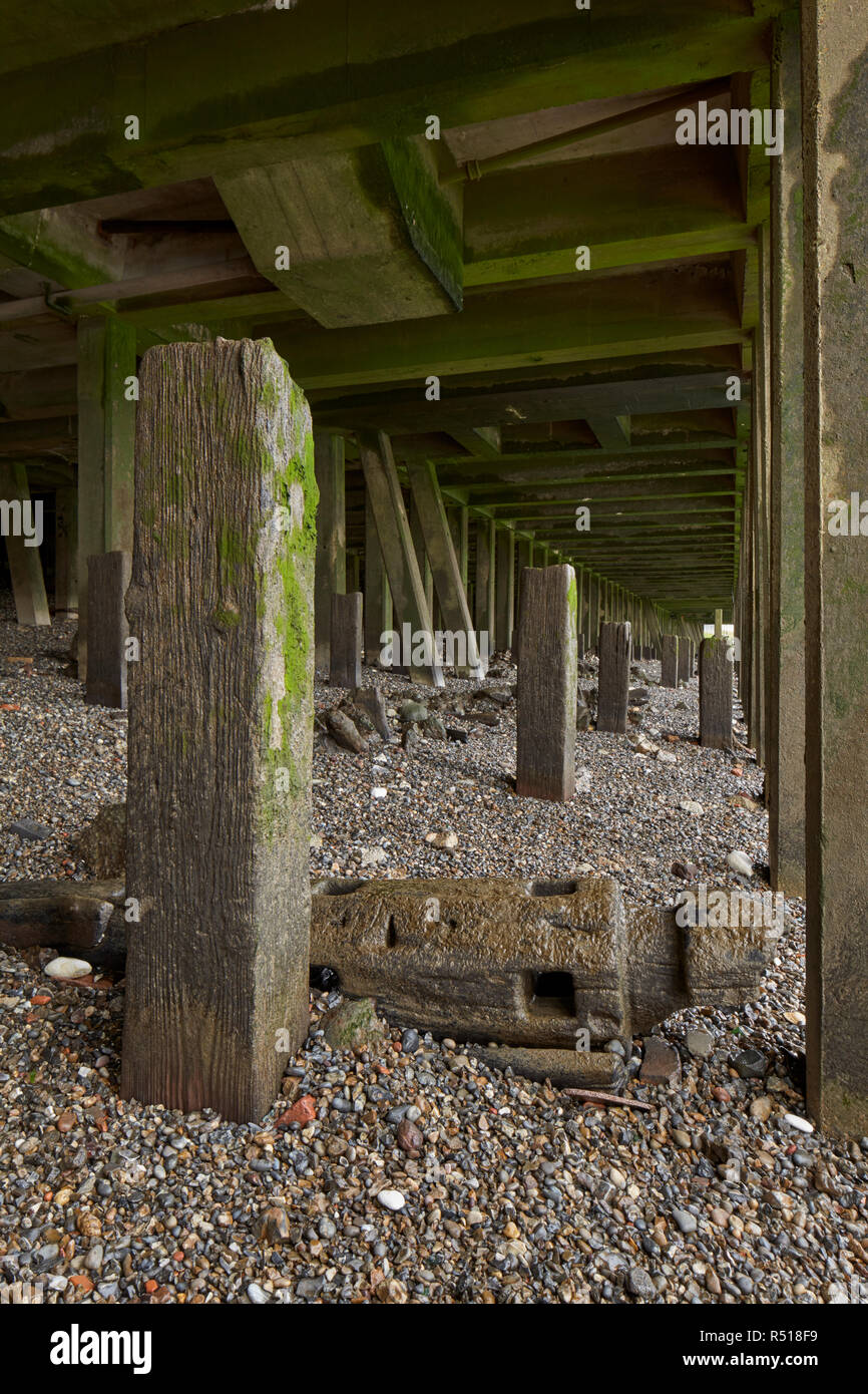 Under the jetty hi-res stock photography and images - Alamy