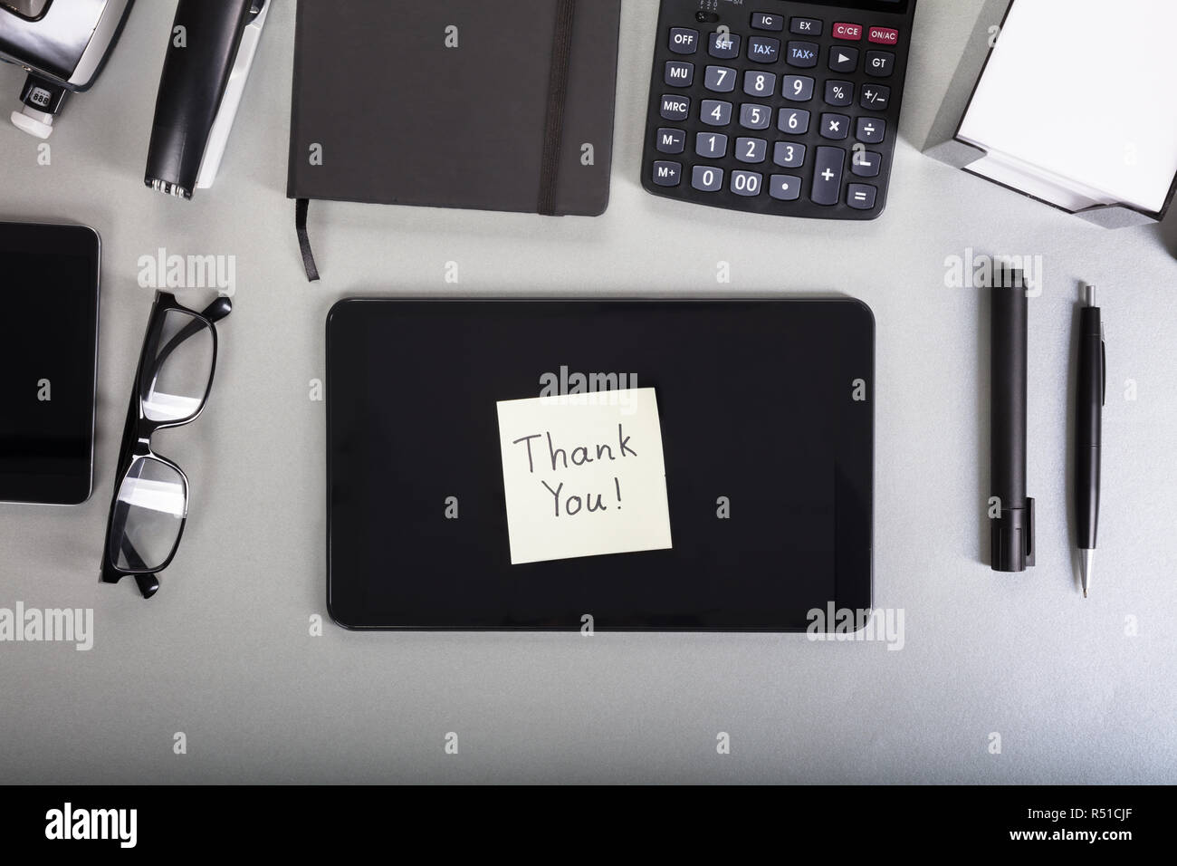 Thank You Note On Digital Tablet Stock Photo - Alamy