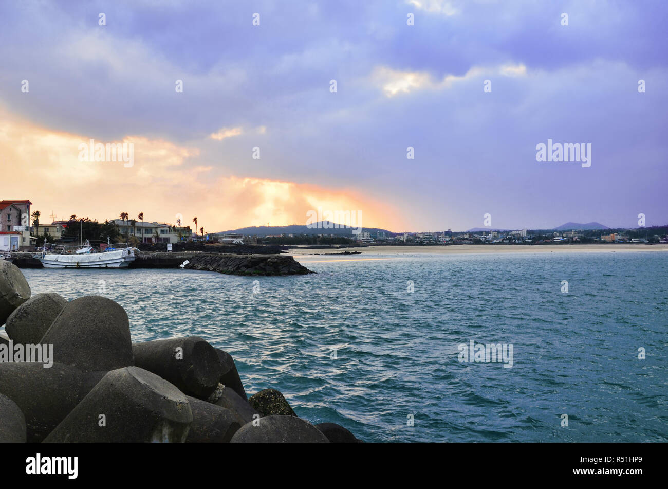 Beautiful sunset at sea. Jeju island, South Korea Stock Photo - Alamy