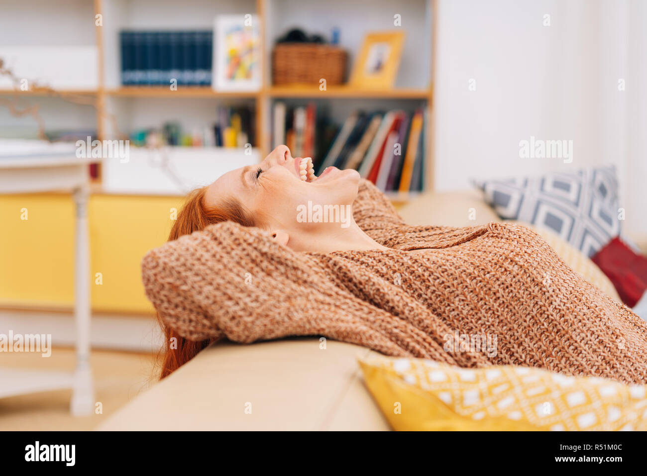 Thrown back hi-res stock photography and images - Alamy