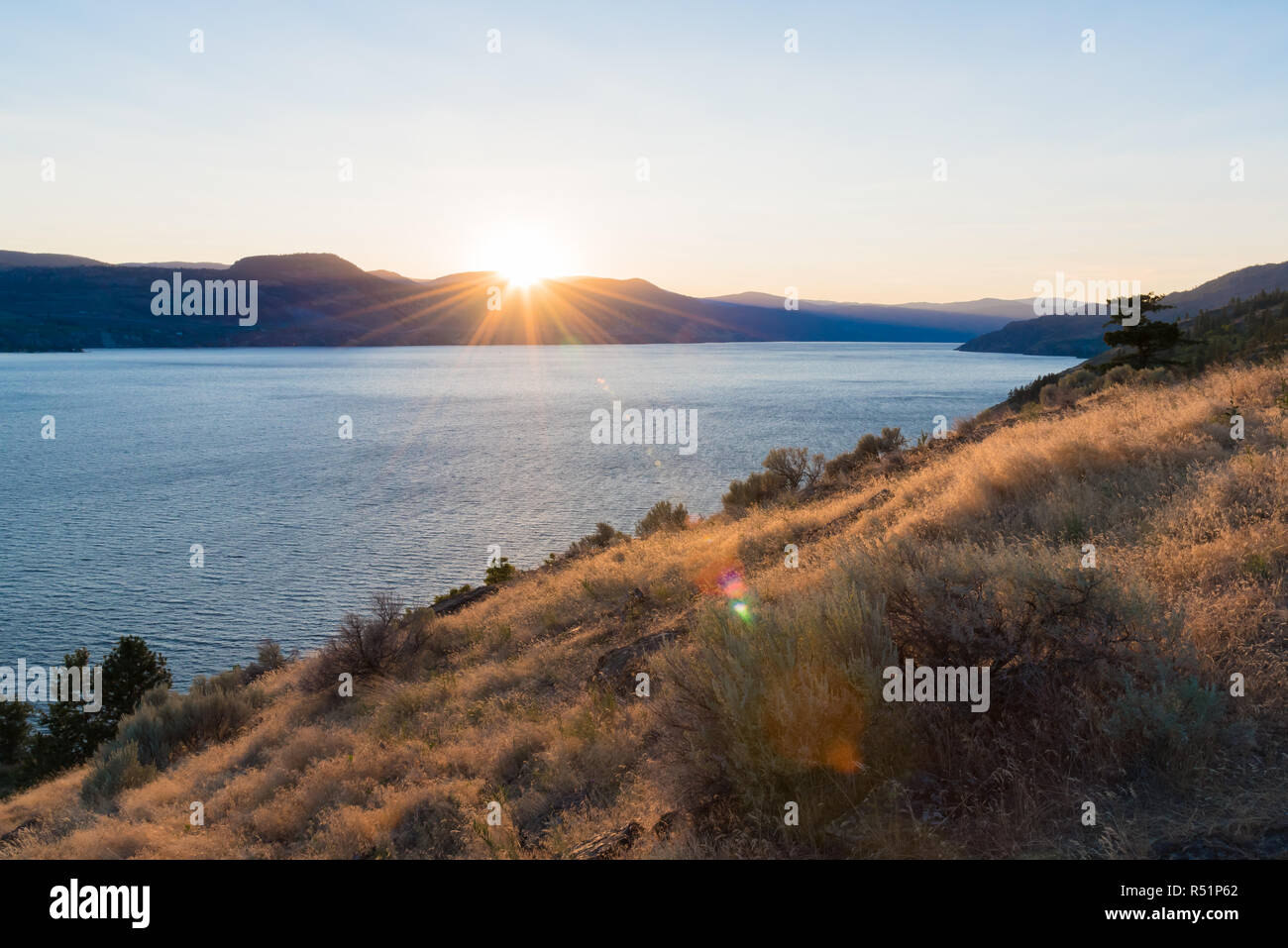 Sunset over lake beautiful view hi-res stock photography and images - Alamy