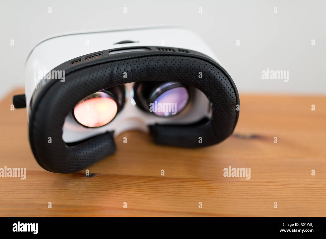 Virtual reality helmet Stock Photo - Alamy