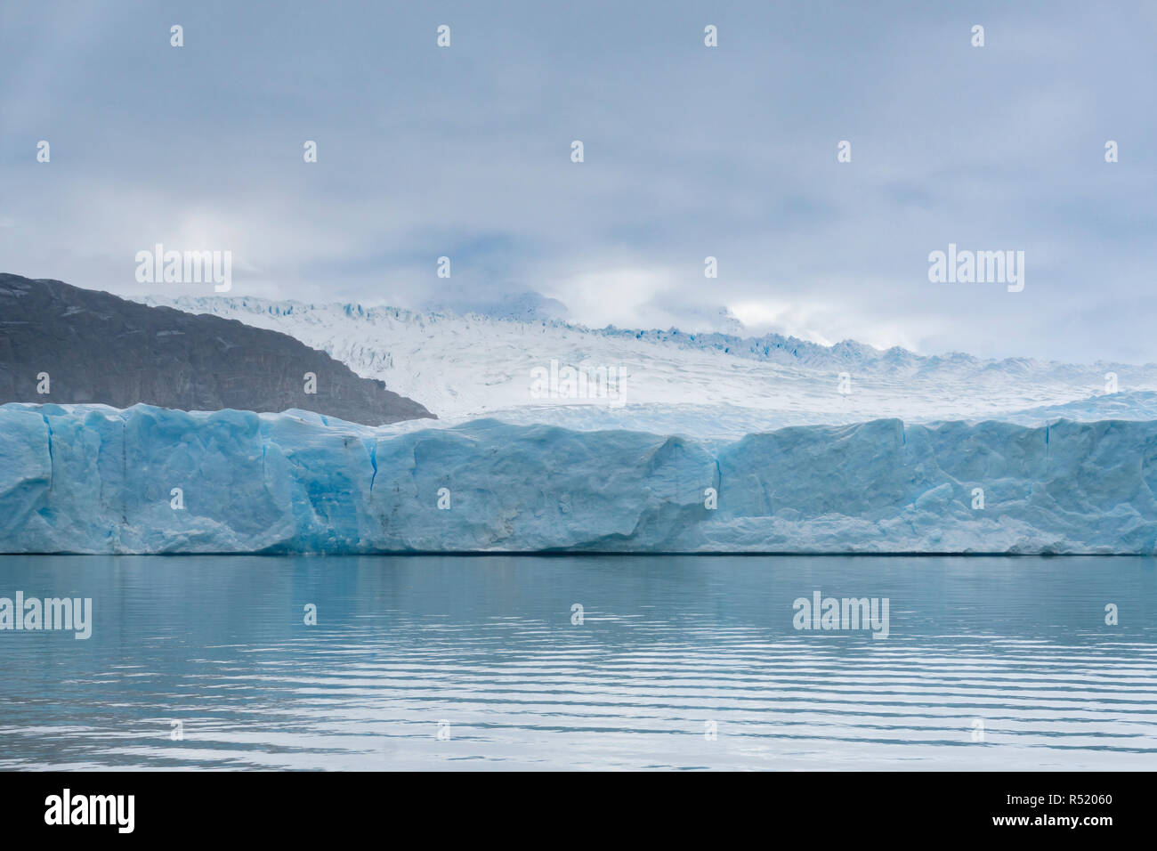 Grey glacier chile hi-res stock photography and images - Alamy