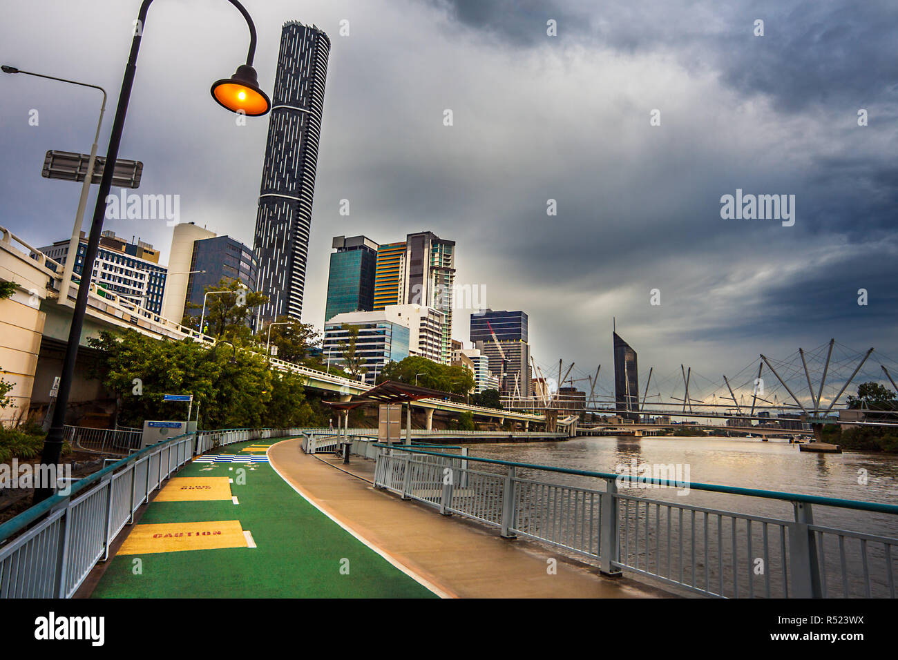 beachfront promenade in brisbane queensland australia Stock Photo - Alamy